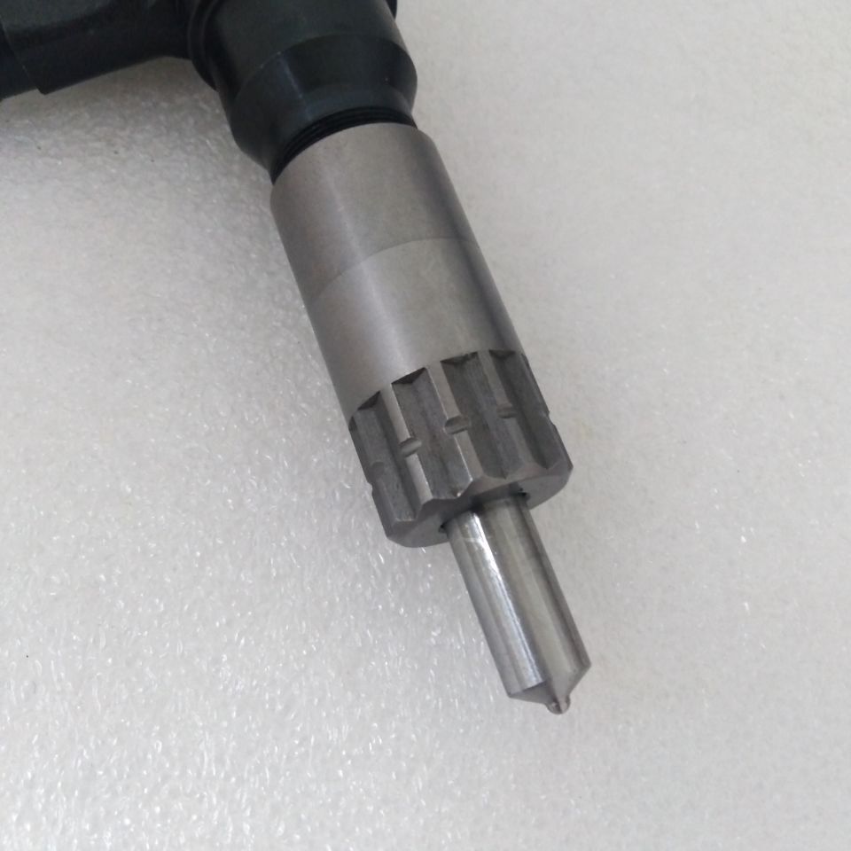 China Denso Common Rail Injector 095000-6363=095000-6366 For Isuzu ...