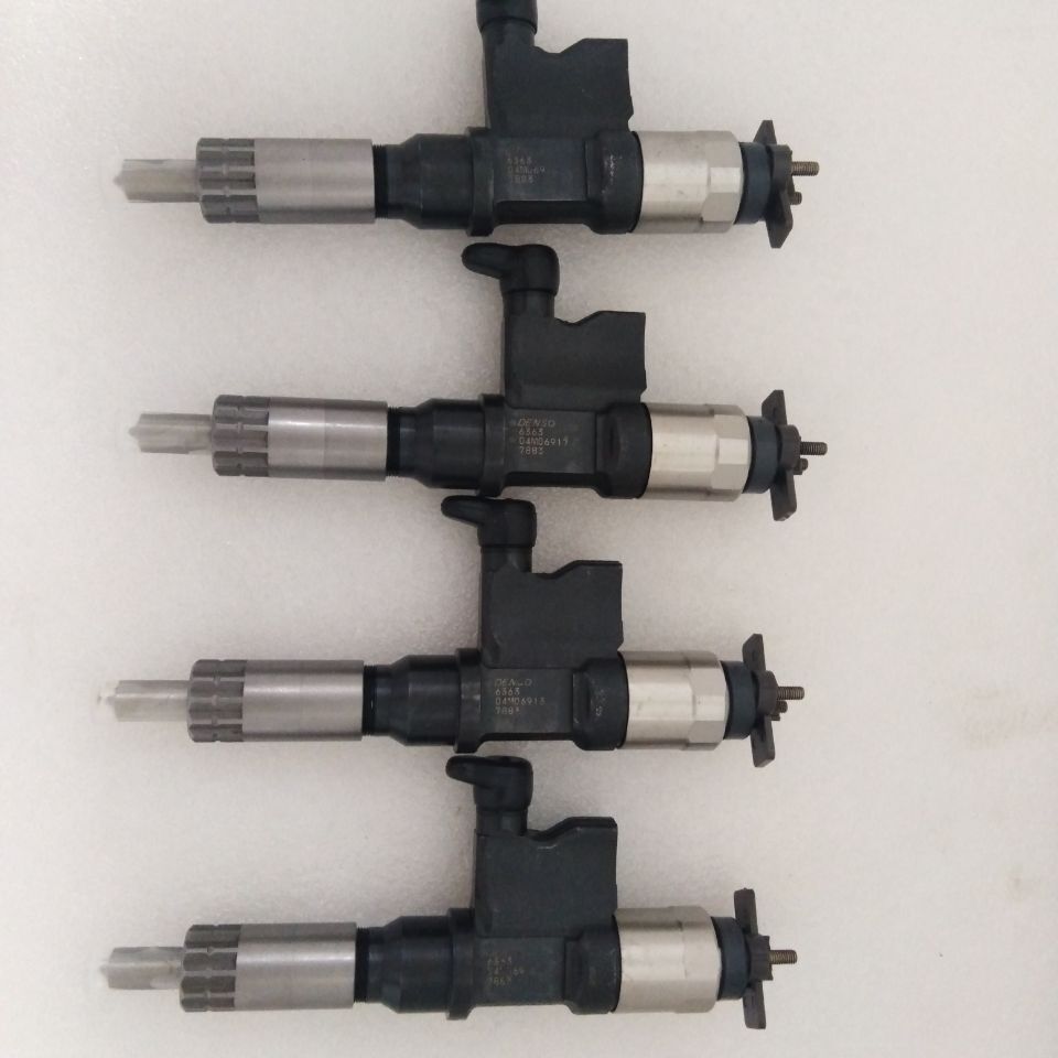 China Denso Common Rail Injector 095000-6363=095000-6366 For Isuzu ...