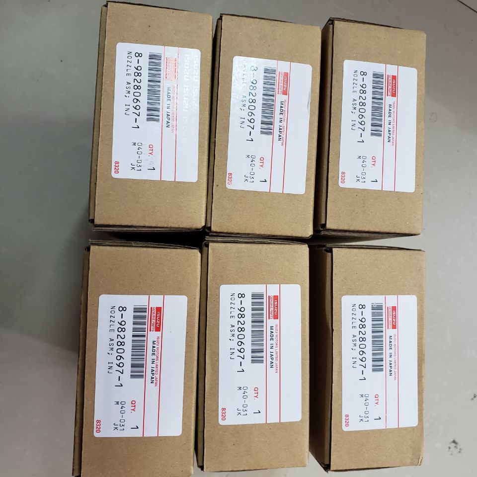 China Original Denso Fuel Injector 8-98280697-1 295900-0641 095000-8900 ...