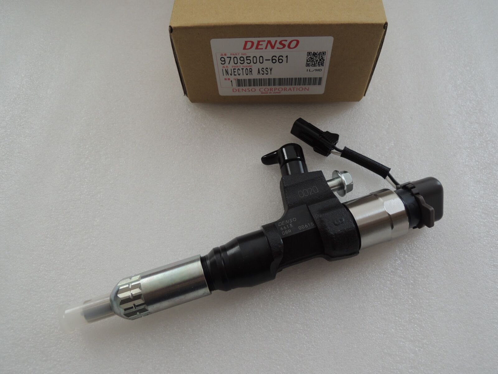 China DENSO Common Rail Diesel Fuel Injector 095000-6613 23670-E0020 ...