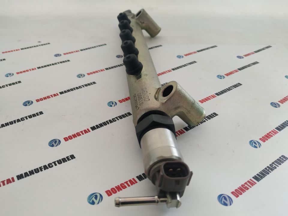China DENSO Fuel Rail 095440-0951=095440-0950=23810-30100=23810-0L030 ...